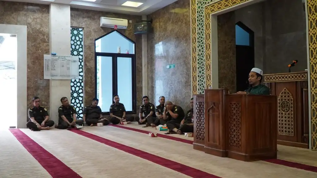 Ust. Syaikh Maulana Husen Al Muqri Isi Ceramah Pengajian Rutin di ...