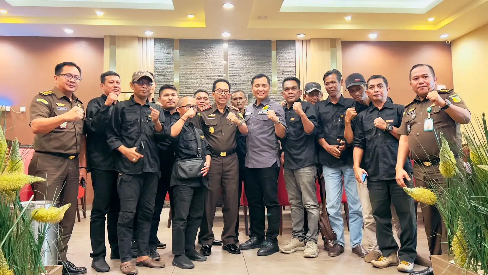 Kajati Riau Akmal Abbas Sampaikan Peran Media Sangat Penting Dalam ...