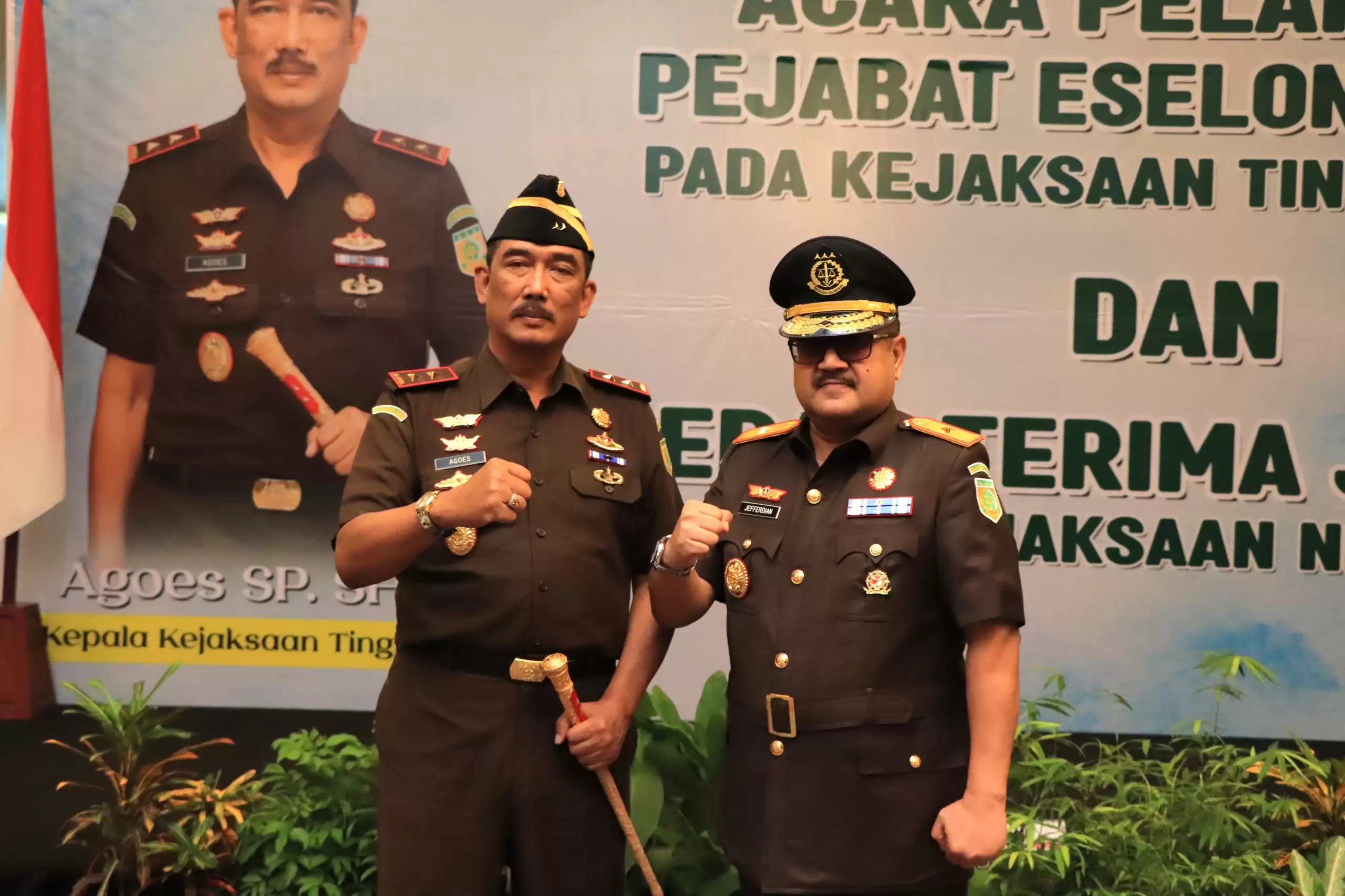 PELANTIKAN DAN PENGAMBILAN SUMPAH JABATAN SERTA SERAH TERIMA JABATAN ...