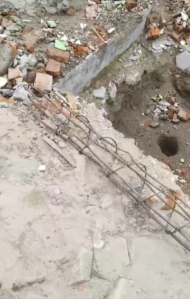 Dugaan Penyimpangan Material pada Pembangunan Pendopo Balai Desa ...