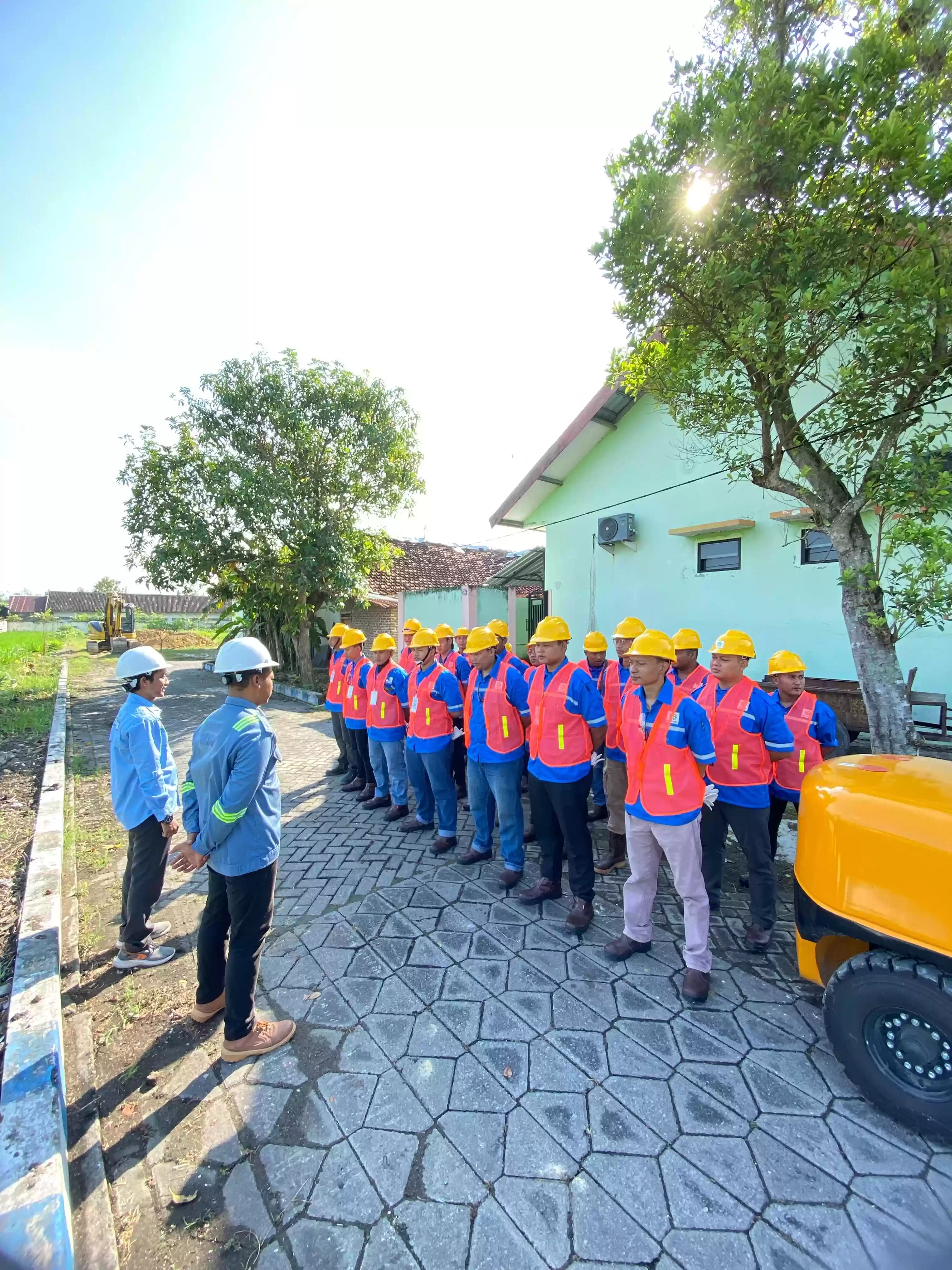 Bojonegoro Tingkatkan Daya Saing Tenaga Kerja Lewat Pelatihan dan Sertifikasi Operator Excavator ...